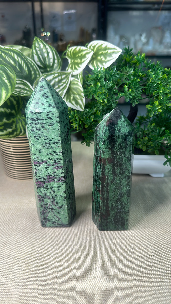 Ruby Zoisite Towers – Infinity Crystals by Moana