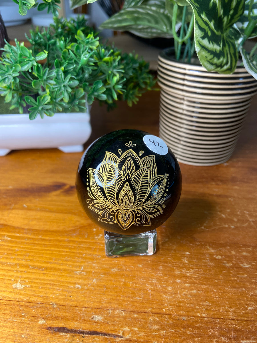 Obsidian Lotus Sphere – Infinity Crystals by Moana