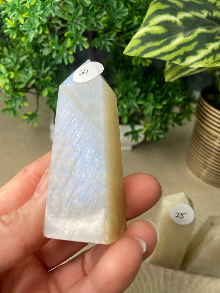 Moonstone Points – Infinity Crystals by Moana