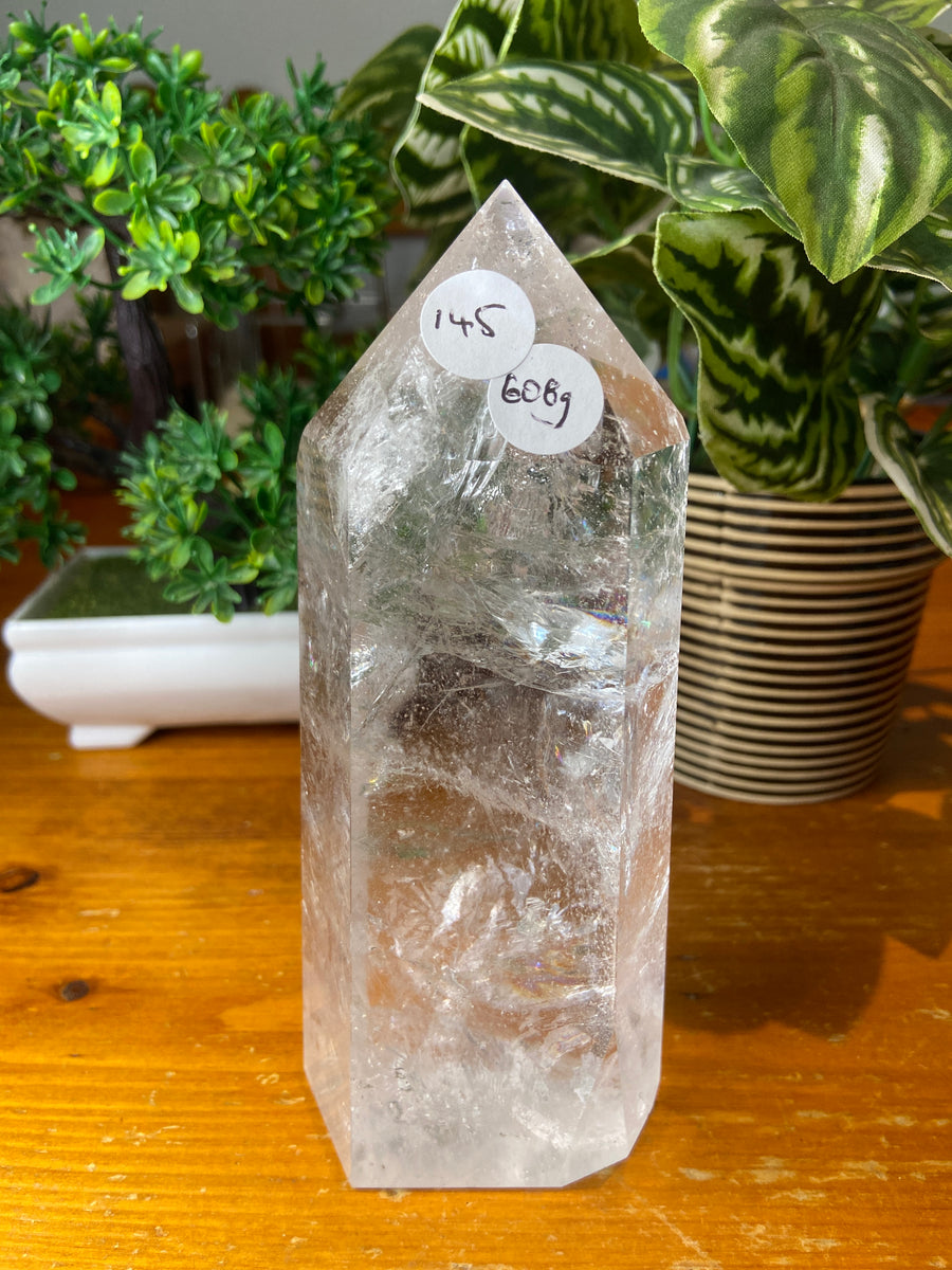 Clear Quartz Tower – Infinity Crystals by Moana