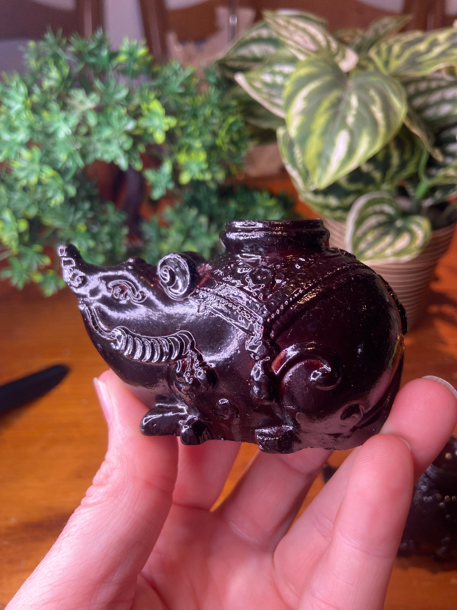 Rat Sphere Stands – Infinity Crystals by Moana