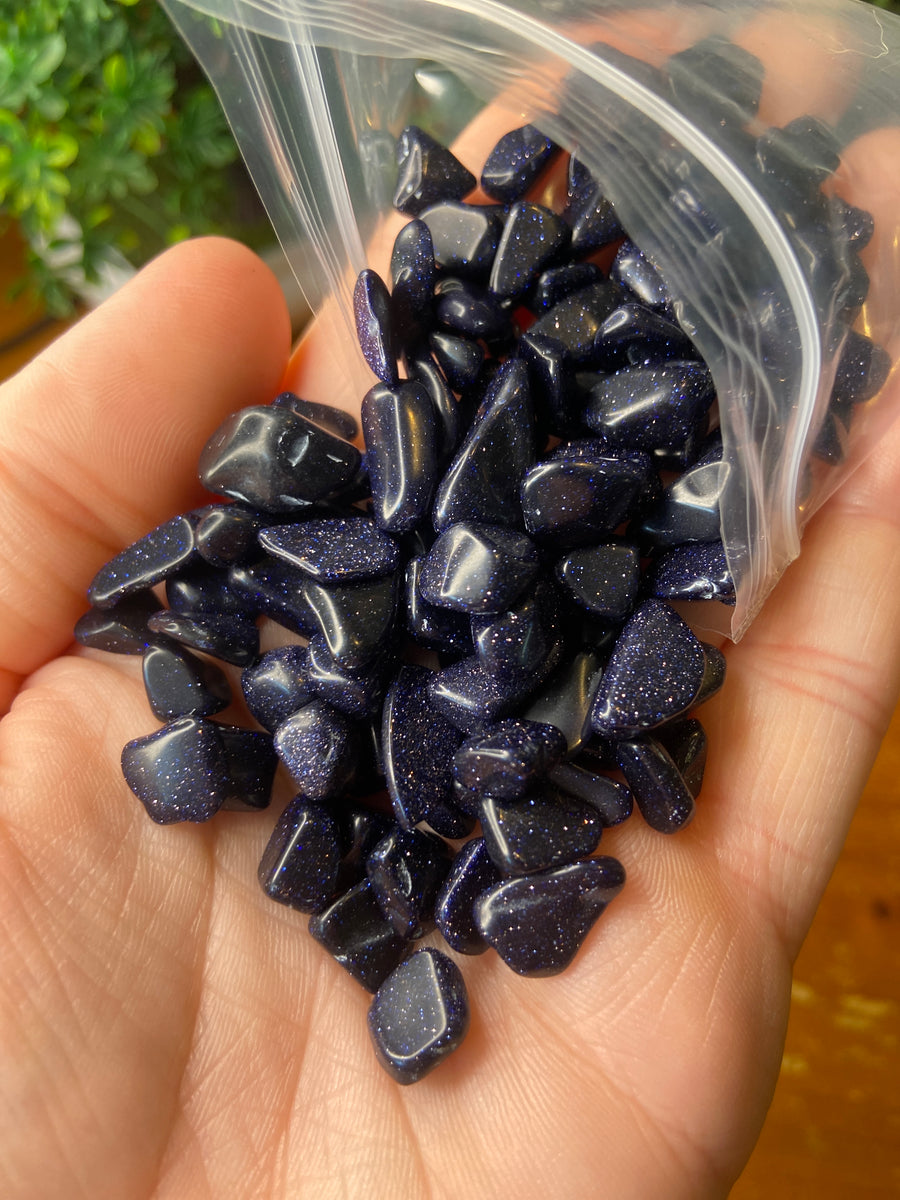 Blue Sandstone Chips – Infinity Crystals by Moana